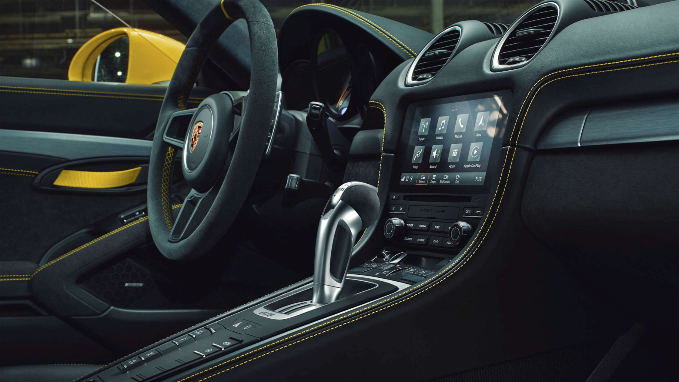Power of Porsche's PDK Transmission: A Technical Insight